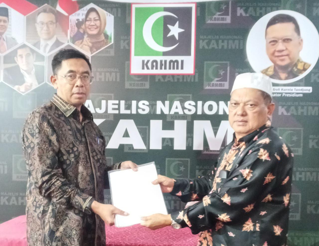 Risman Pasaribu Secara Resmi Daftarkan Diri Jadi Calon Presidium KAHMI ...